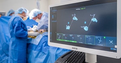 7D Surgical System Brings Advanced Technology Close to Home