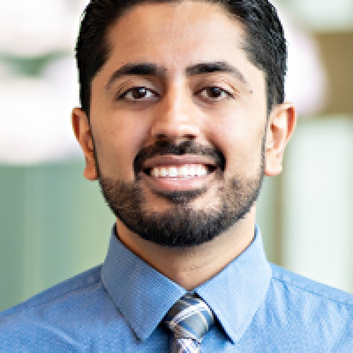 Mohsin Farooq, MD