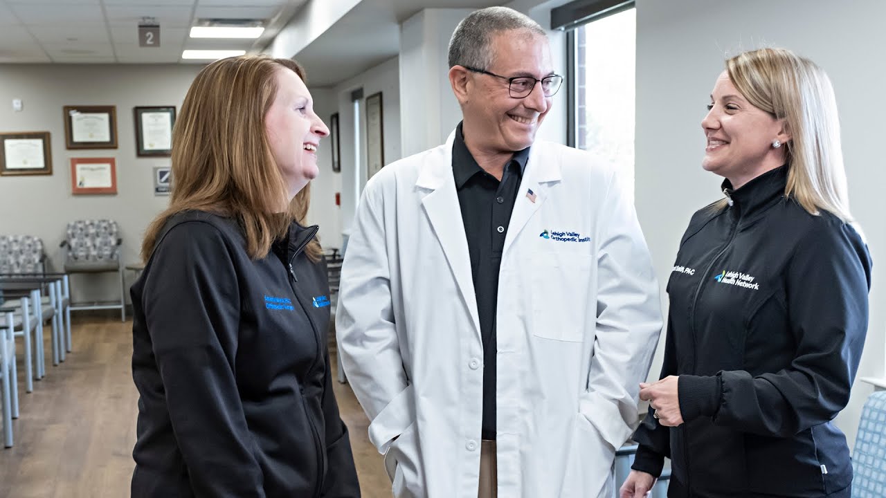 Christopher R. Ferrante, MD